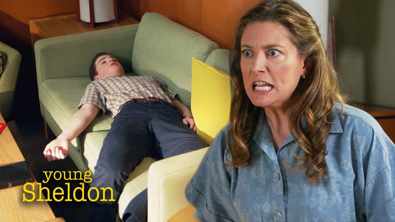 Sheldon’s Passive Resistance Against His Mom | Young Sheldon - YouTube