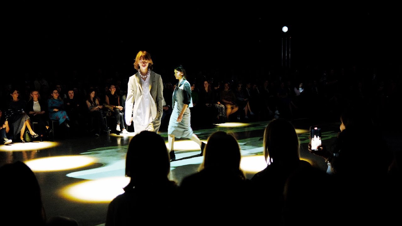 IONEL / MOLDOVAN BRANDS RUNWAY SS24 - YouTube