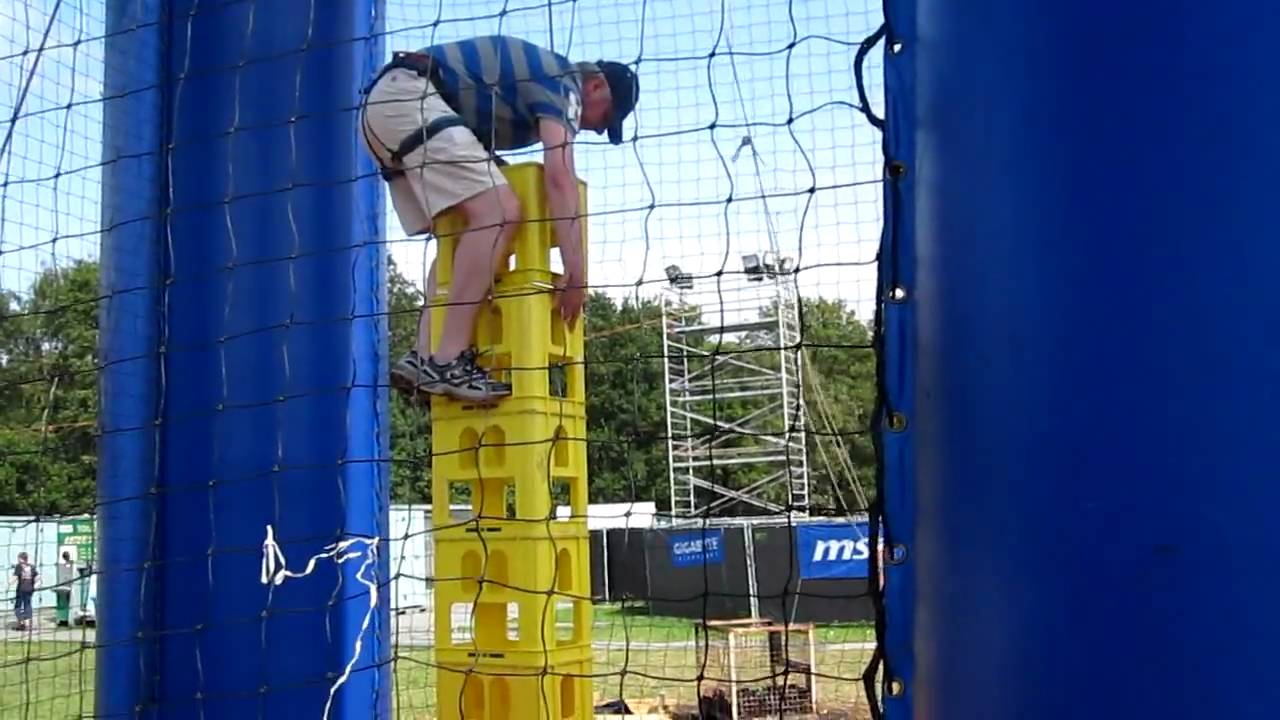 Crate Climbing Campzone 2009 - YouTube