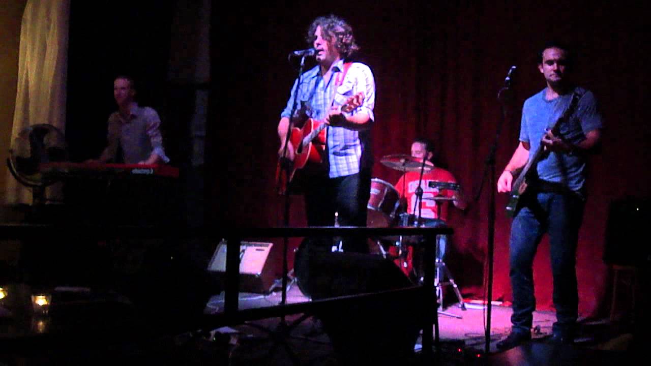 Winston @ The Wesley Anne - Eyes - YouTube