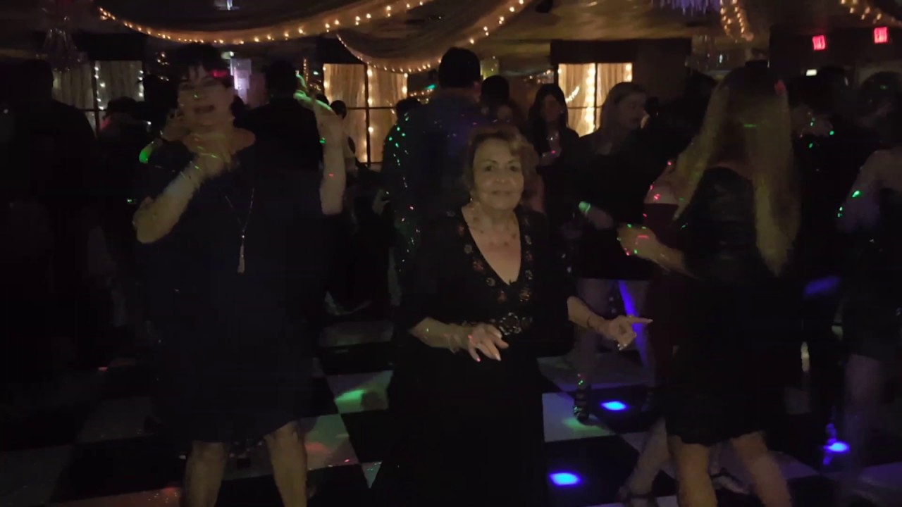 Tia Bailando Youtube