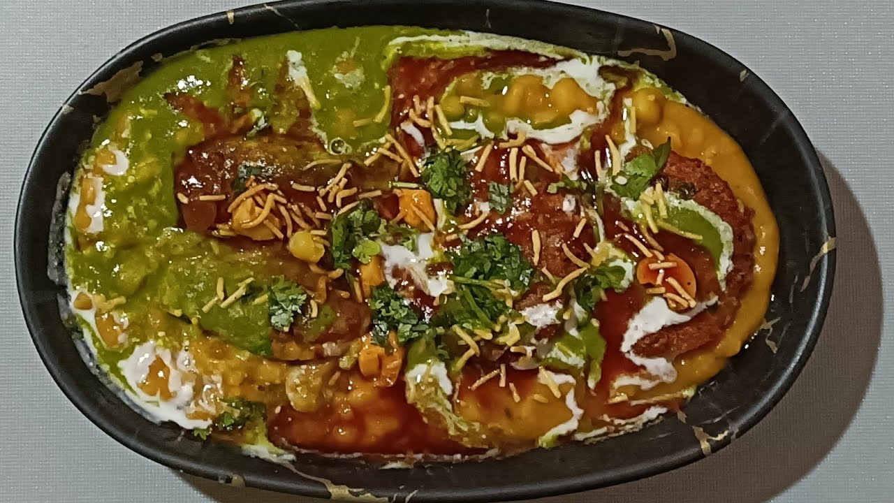 ragda patties recipe || Mumbai Street style ragda chaat || chole tikki ...