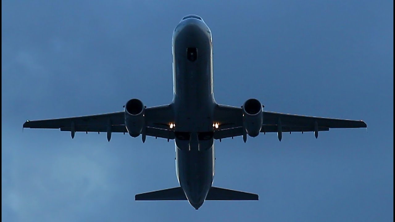 IAE vs. CFM!! American / US A321 + A319 Overhead Departures from Miami ...
