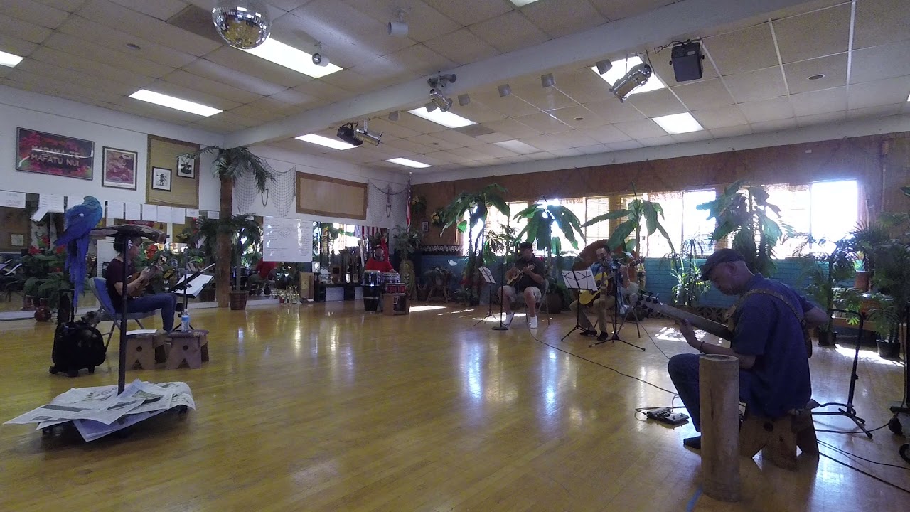Praising Him Island Style with Kahue Acordes - Chordify