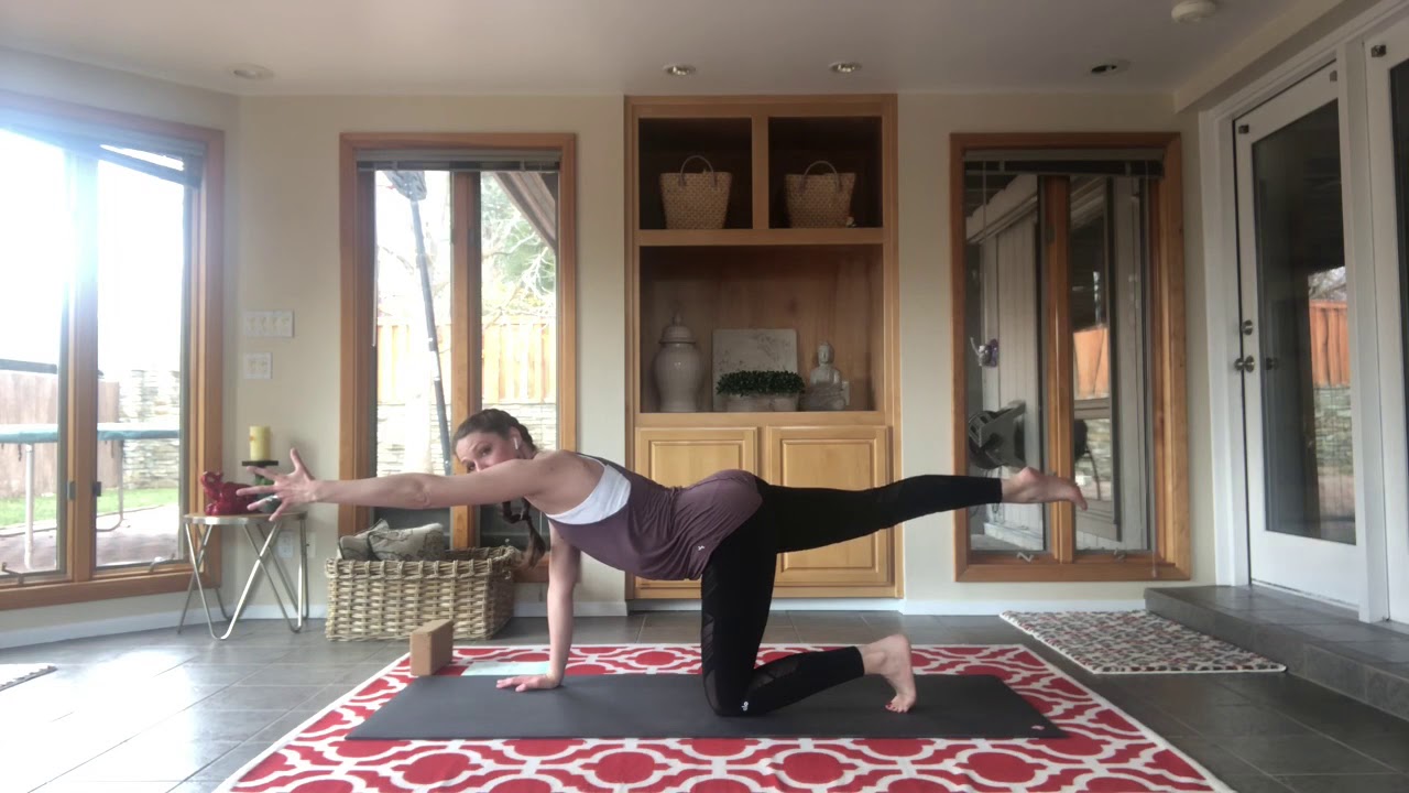 One Hour Yoga Power 2 - YouTube