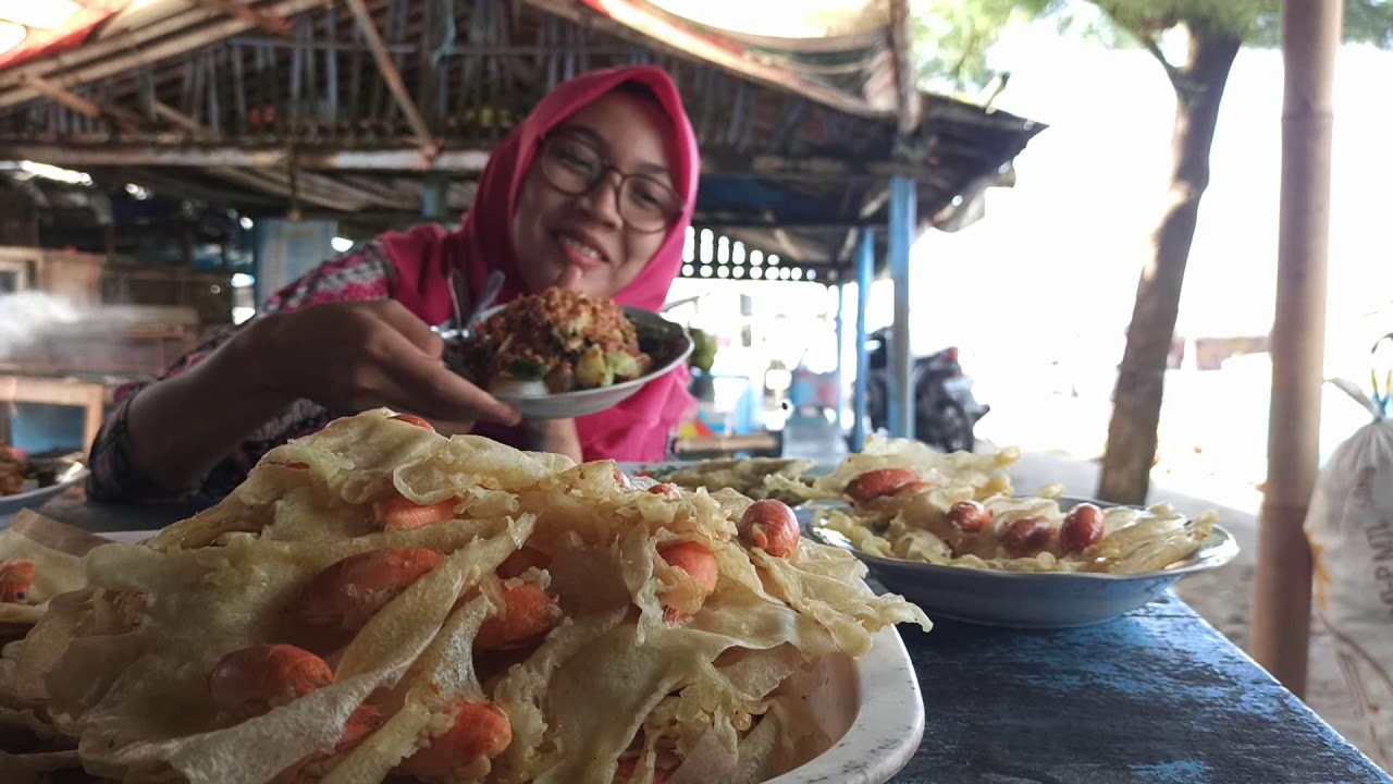 Peyek Yutuk / Undur - undur Laut Pesisir Pantai Selatan Kebumen - YouTube