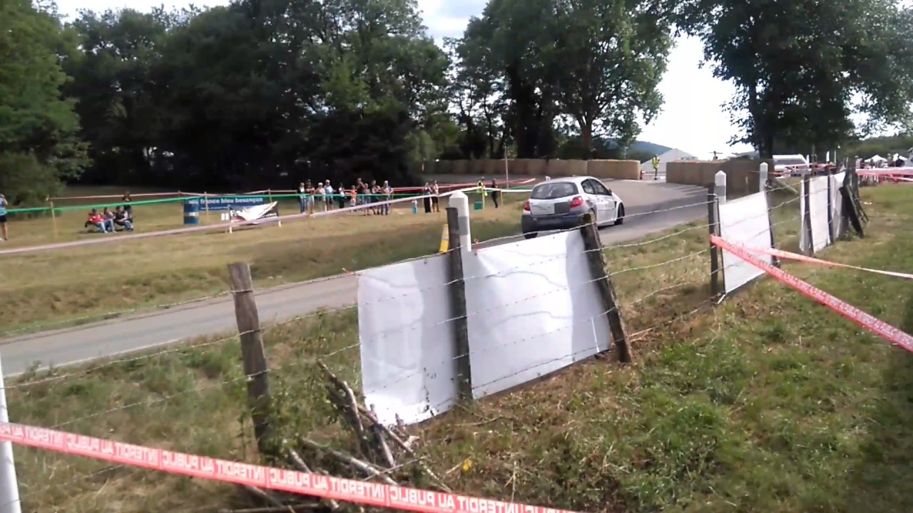 Monter David Lamarche clio RS3 F2000 - YouTube