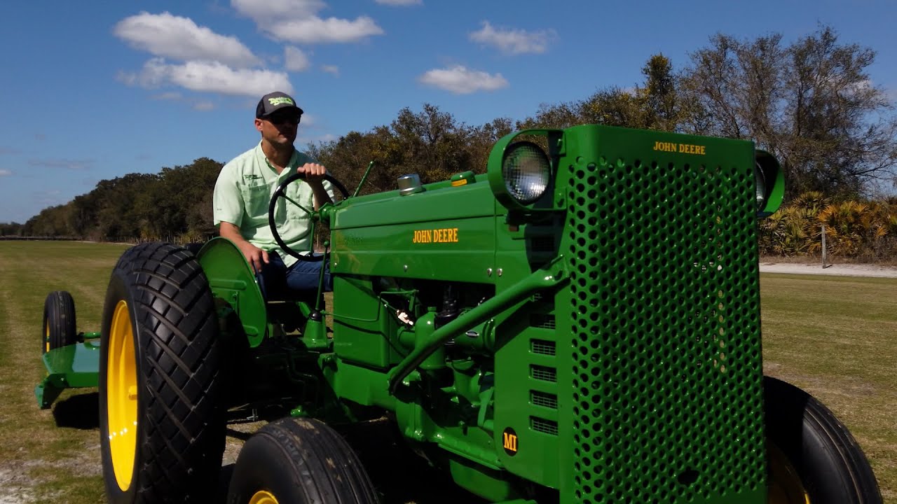 SWEET! A 1951 John Deere M-I Tractor in Traditional Green & Yellow ...