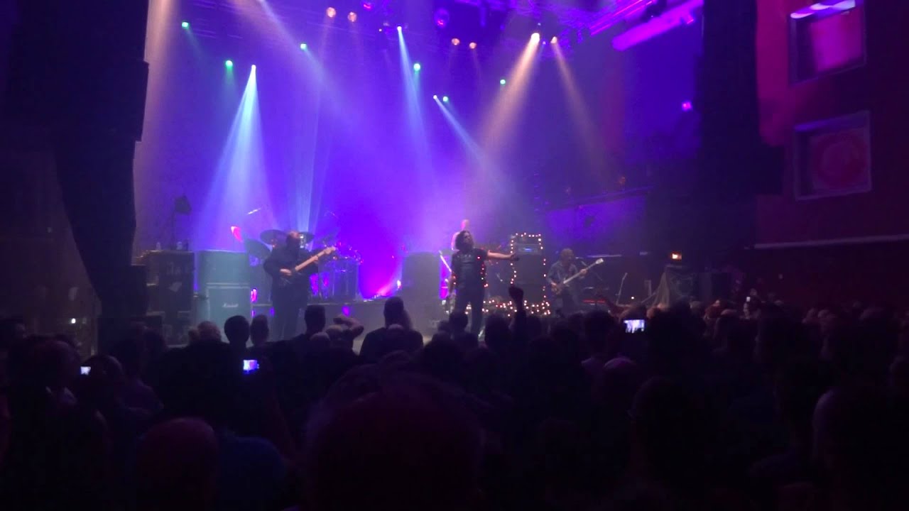 Marillion 2014-12-13 @ Le Splendid, Lille, F. - YouTube