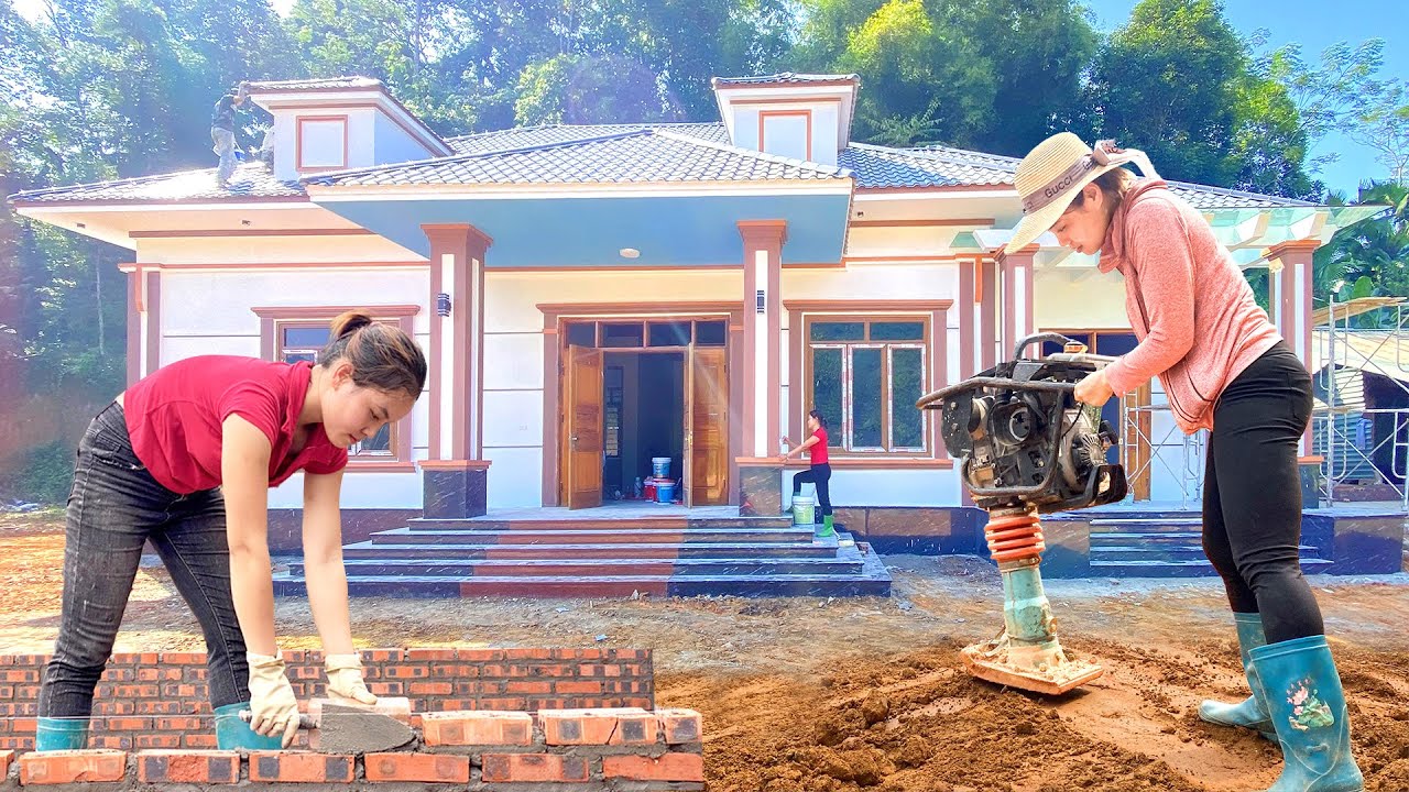 VIDEO 2000 Hours: The Girl and Builders Working Tirelessly To Build a ...