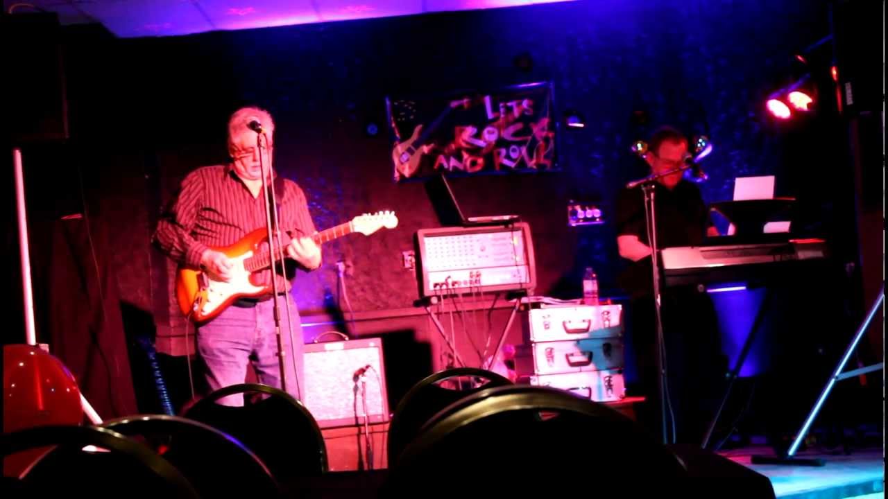 WAYNE BOWSER AND THE CIRCUIT BAND - YouTube