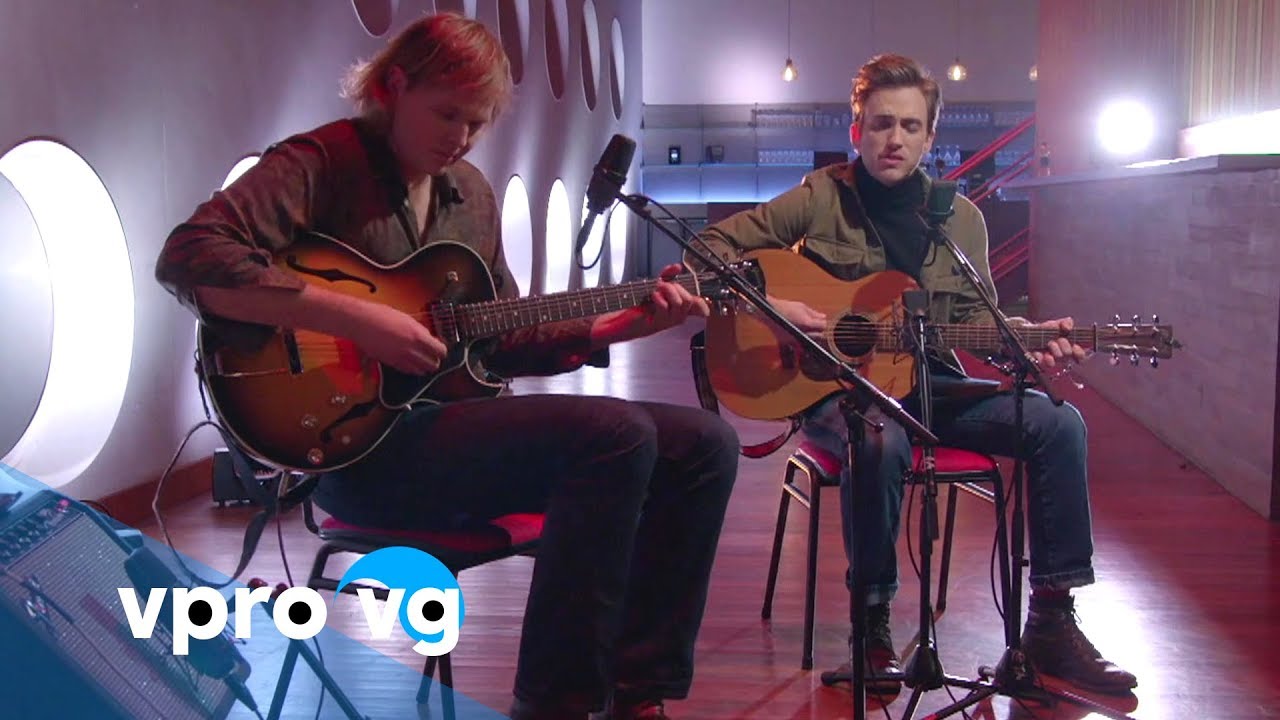 Andrew Combs & Charlie Whitten - Rose Colored Blues (live) - YouTube