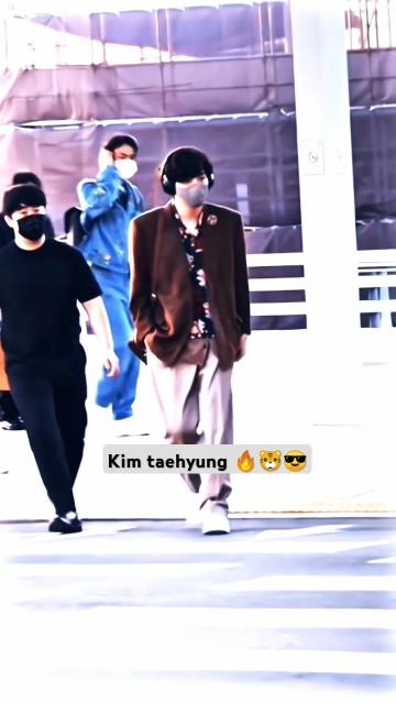 BTS 💜 v 💜 Kim taehyung 💜 winter bear 🐻#kimtaehyungandyeontan #wepurpleyoubtsandbtsarmy #btsarmy ...