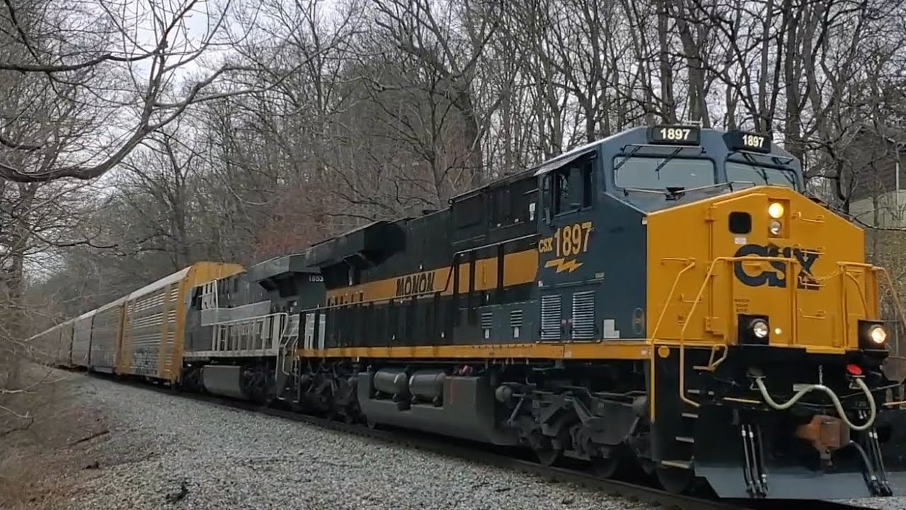 CSX Heritage Units 1897 MONON and 1853 NYC leading M216 Woodbine, MD ...