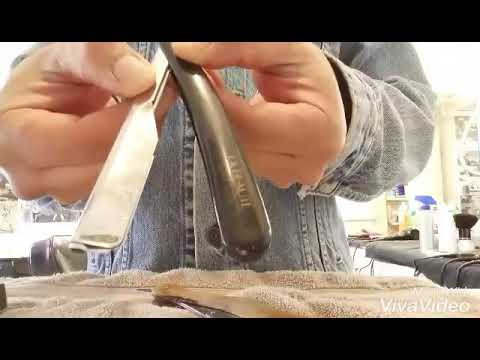 How to change a cut throat razor disposable blade slide out cut throat ...