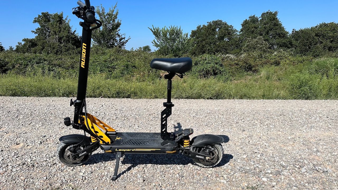 The Ausom Leopard is an Affordable Foldable Powerful Scooter with a ...