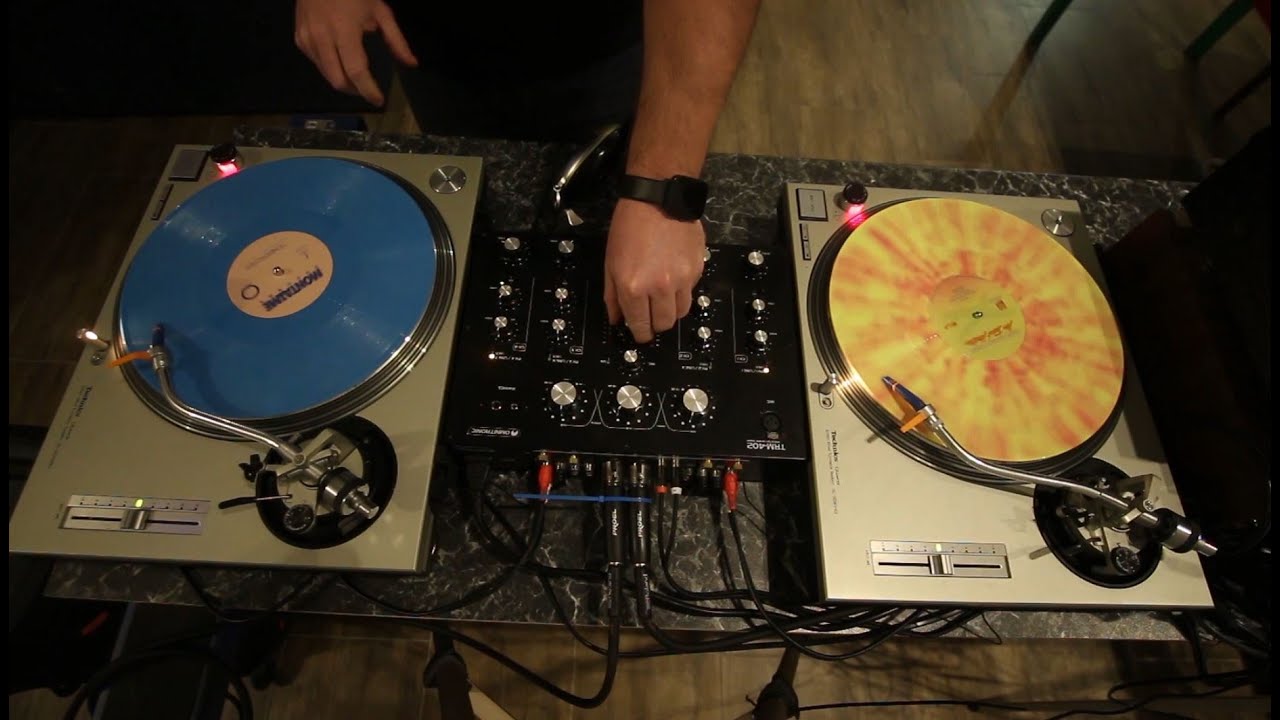 Vinyl jam #3 Future Funk - YouTube