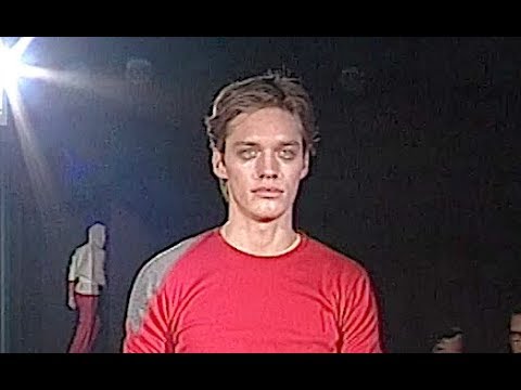 ALESSANDR0 DELL'ACQUA Fall 1999 2000 Menswear - Fashion Channel - YouTube