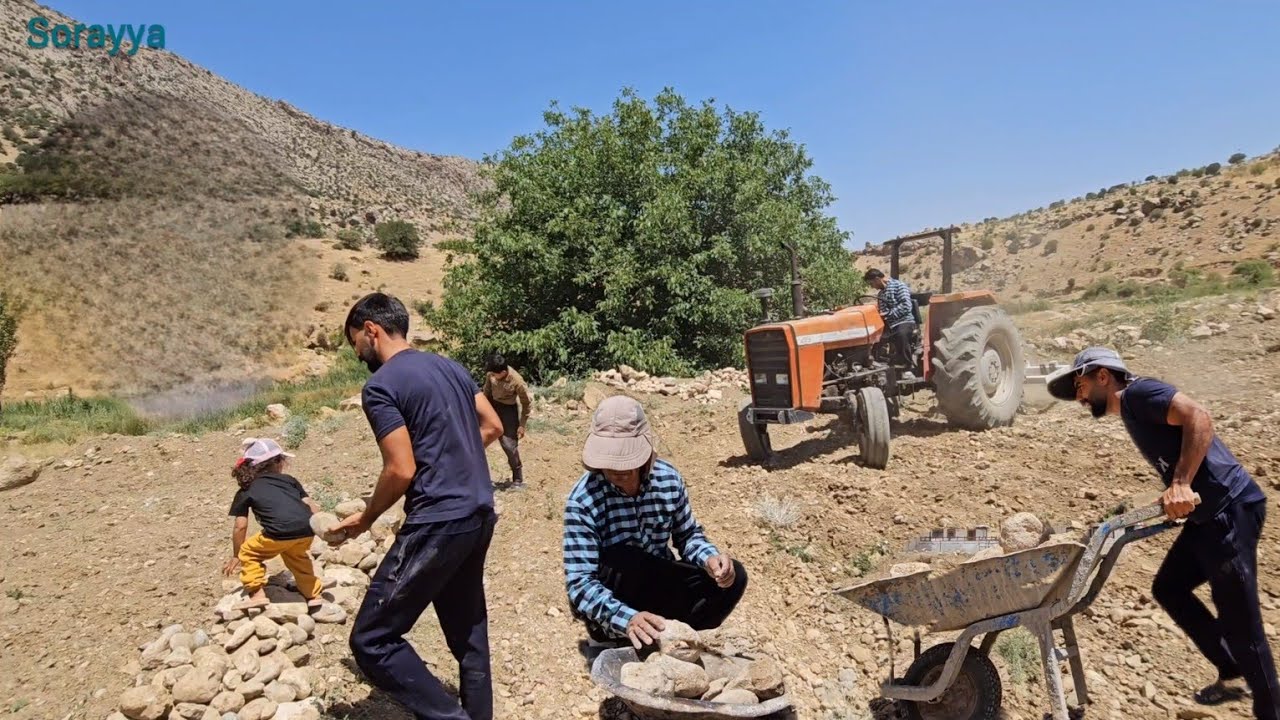 Amiraqa and Agha Ali plot to trap Single mother's husband. - YouTube