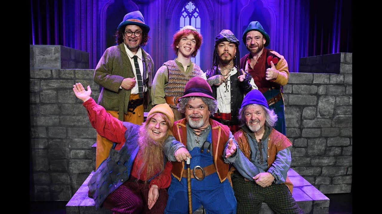 INTERVIEW: De 7 Dwergen I Sneeuwwitje - YouTube