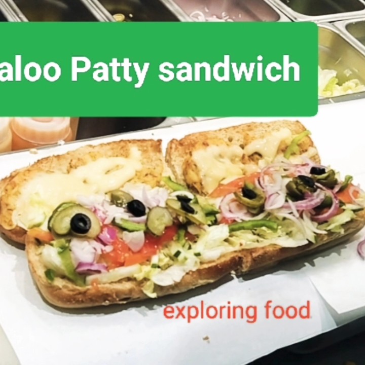 Subway aloo Patty sandwich#shorts #ytshorts #youtubeshorts - YouTube