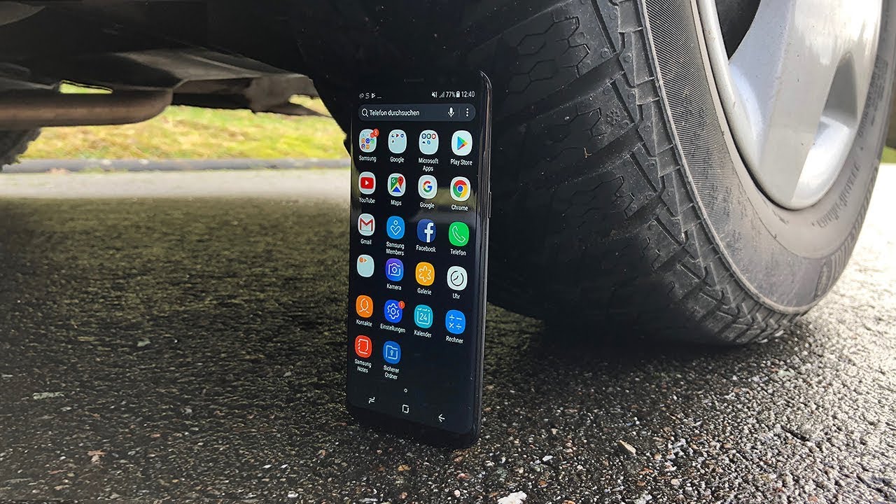 SMARTPHONE vs CAR - YouTube