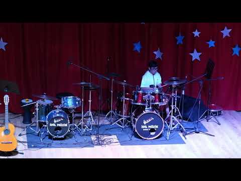 Model- Mey (Davul) - Kerem Batu Köse | 11.Yıl Sonu Konseri