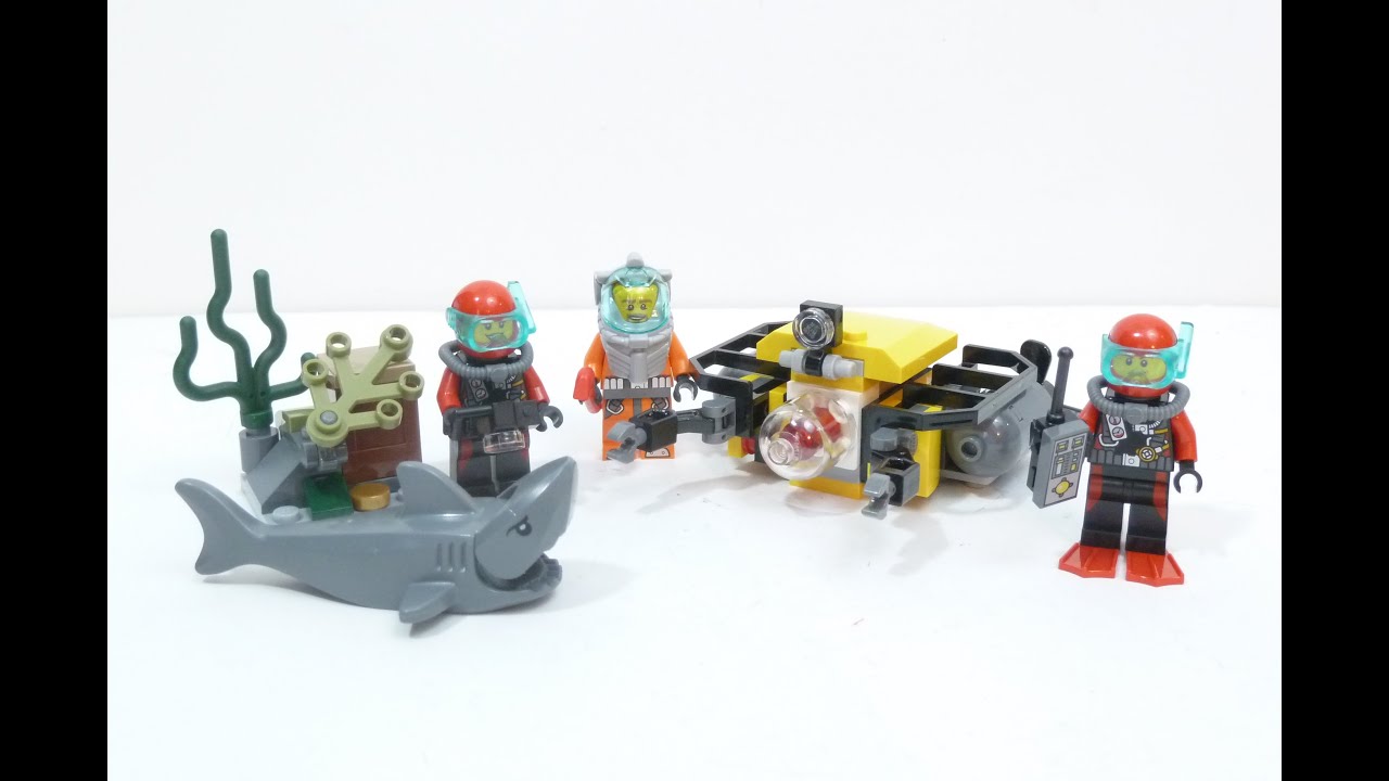 Rob A Reviews LEGO City 60091 Deep Sea Starter Set - YouTube