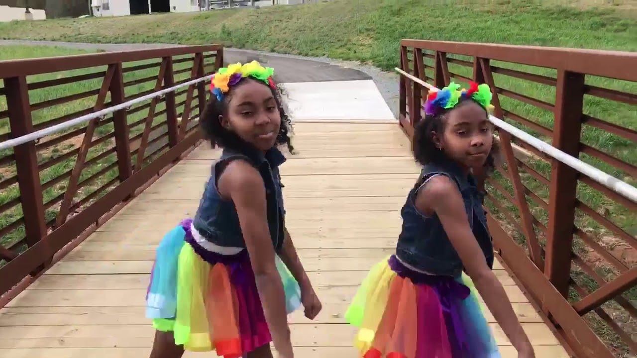 Lip Sync Battle_Reed-Williams Twins - YouTube