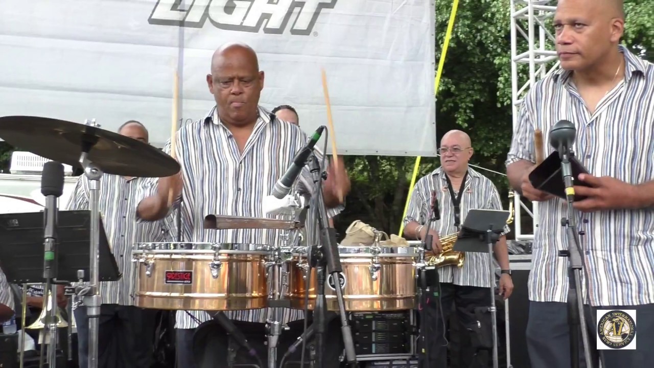 El Gran Combo, Timbalero, Fest de Las Flores - YouTube