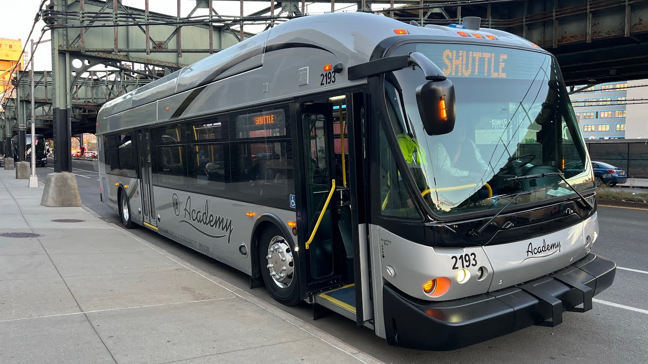 Academy Bus 2008 New Flyer Industries DE40LFA 2193 on Columbia ...