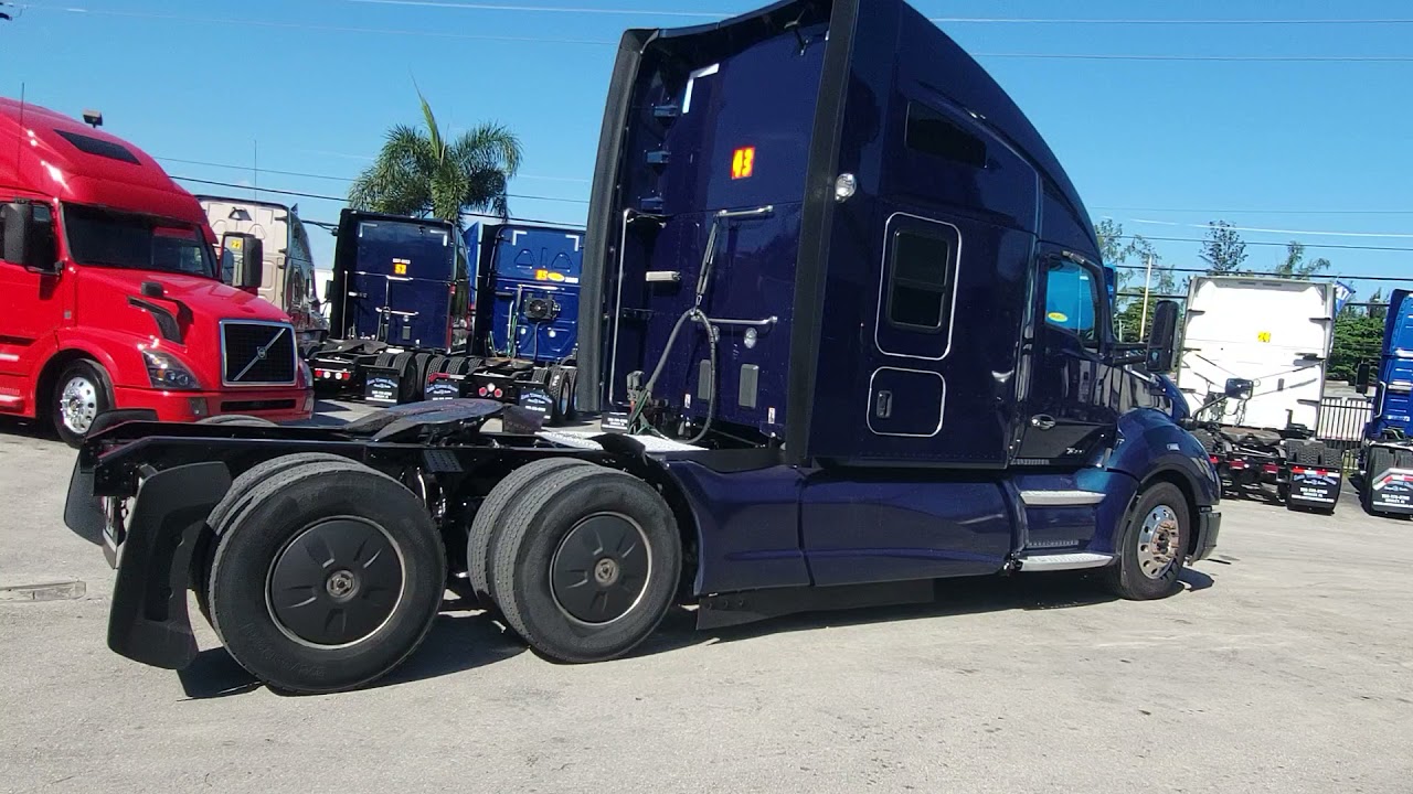 2019 KW T680 BLUE - YouTube