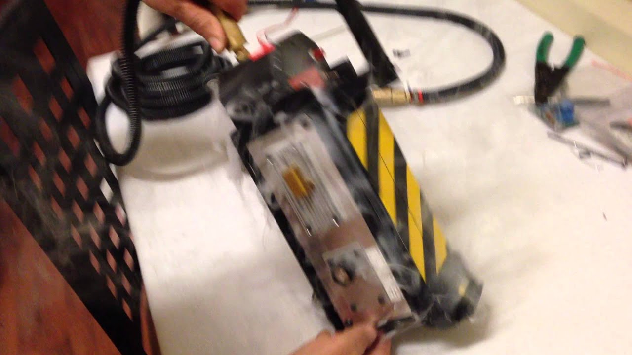 Ghostbusters GB 1 Ghost Trap Simulated Smoke Effect - YouTube