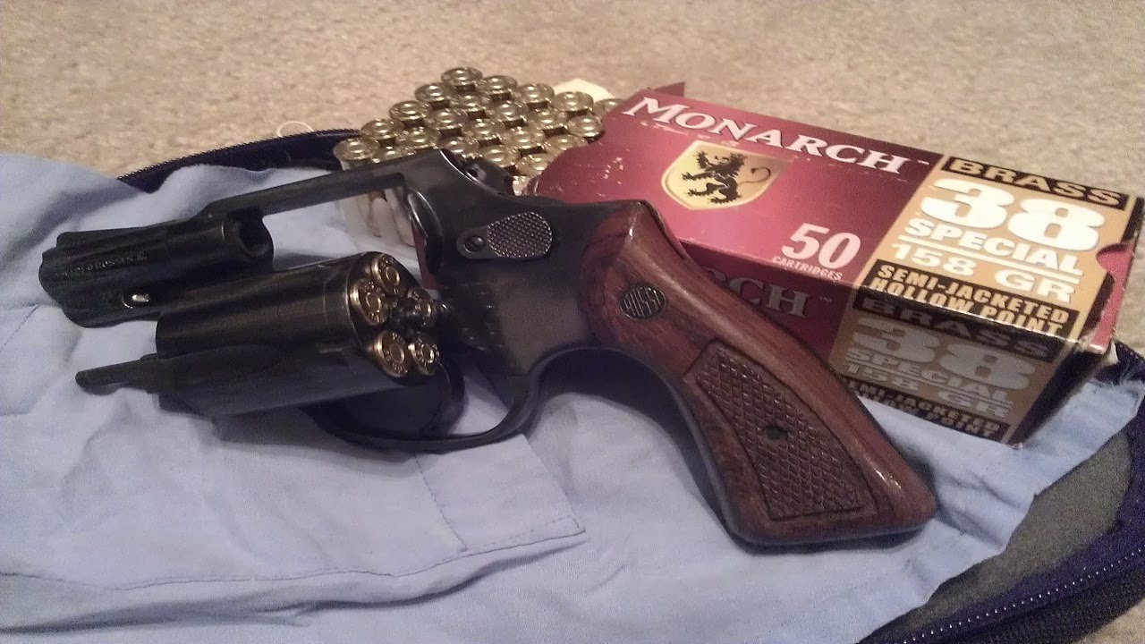 Rossi Model 68 Snubnose Mayor's First Impression - YouTube