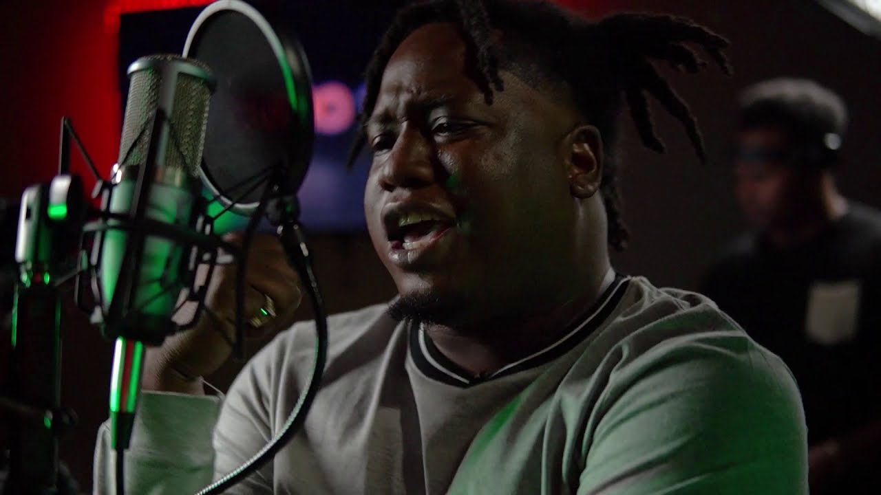 Lil Hot, "Punch In, Part 2", @Studio12 - YouTube