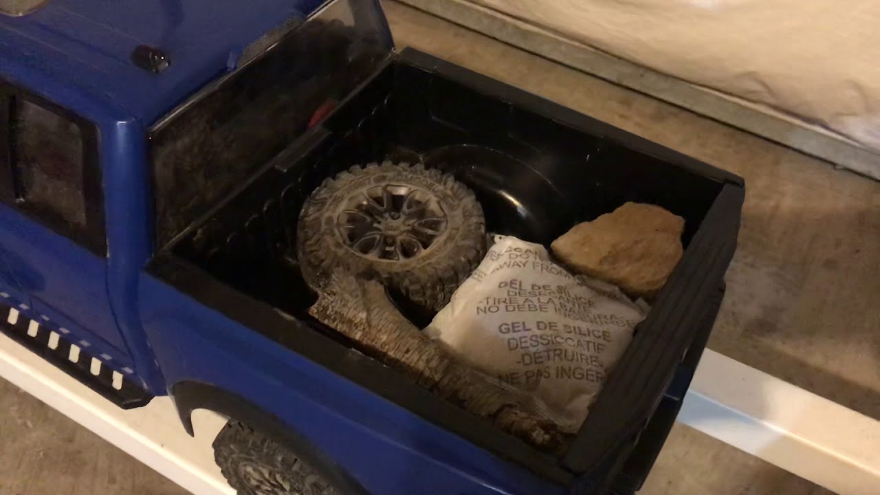 Rc4wd desert runner hero test 2 - YouTube