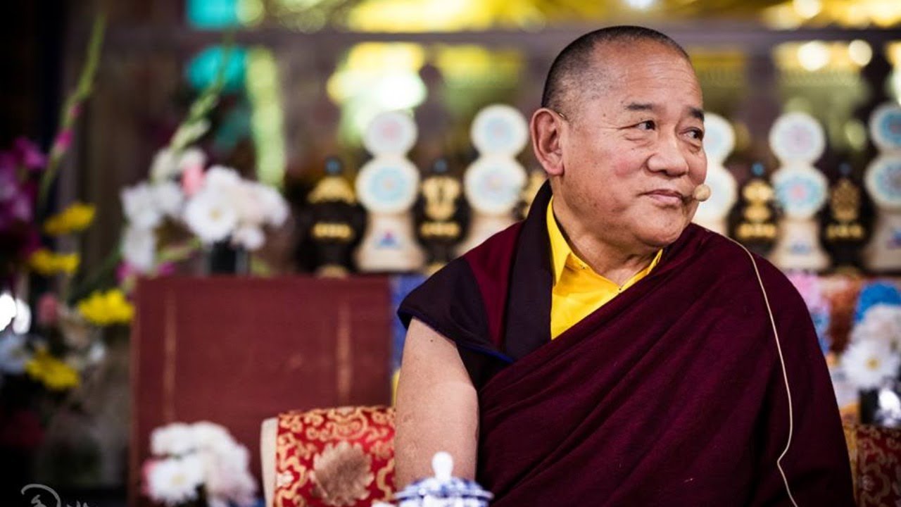 Day 4-1 Khenpo Chodrak - History of the Karmapas 1/4 - YouTube