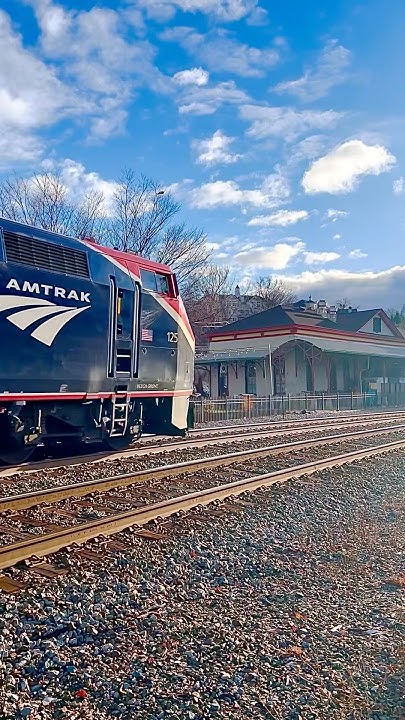 Amtrak Horn & Doppler Effect! P42 #125 Trails On #291 W/ #714 Leading! - YouTube