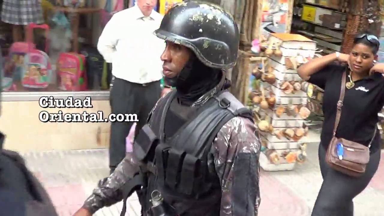 Trinitarios-RD protestan en las calles contra jueces de la JCE - YouTube