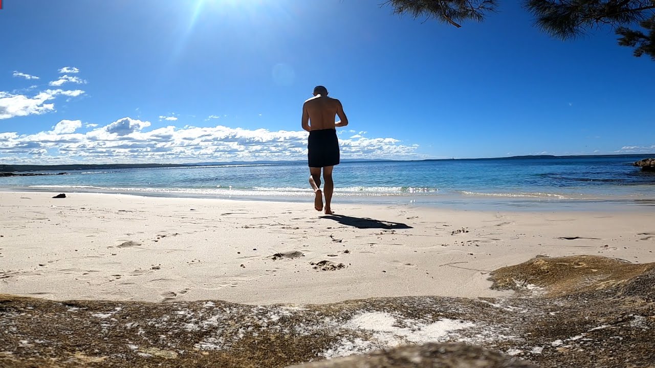 Camping at Pretty Beach NSW - YouTube