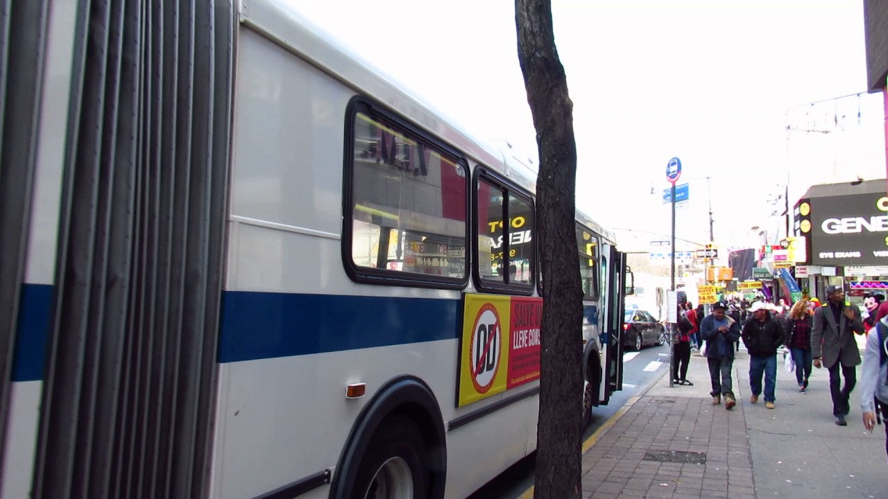 MTA New York City Bus: 2002 New Flyer D60HF Articulated #5517 on the ...