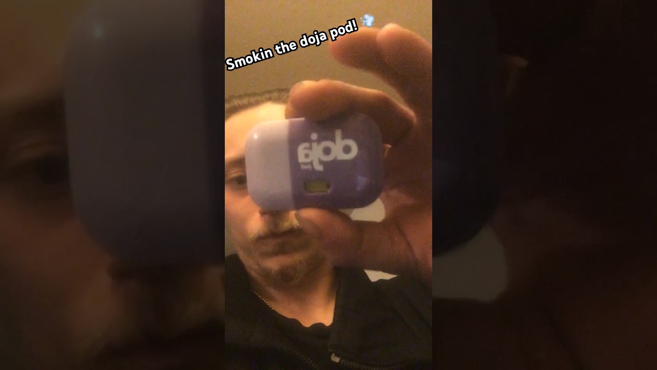 Taking a #blinker from the doja pod! #vape - YouTube