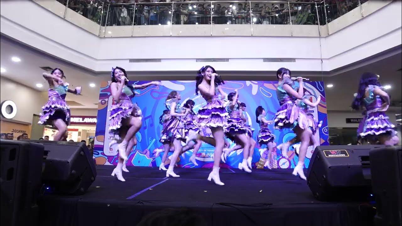 JKT48 - Part 1 @. JKT48 Summer Tour 2023 Surabaya - YouTube
