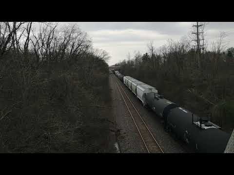 UP 3881 at Northbrook, IL. - YouTube