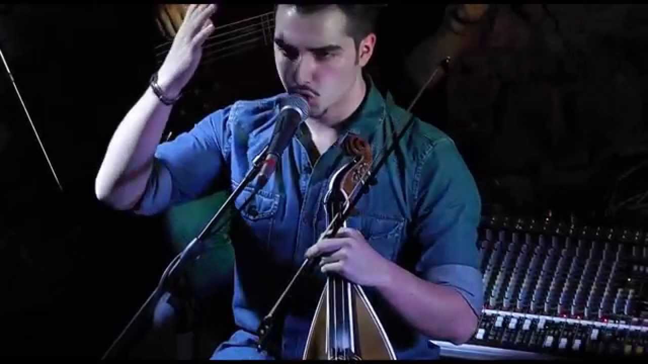 Στέλιος Βαμβακάς - Συρτά - Live @ ΣούΞου ΜούΞου,Χανιά - YouTube Music