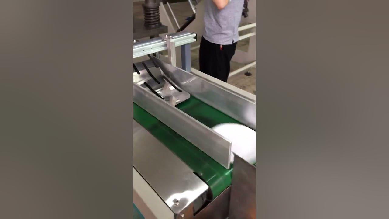 Factory paper plate machine Paper plate production #shorts #paperplate ...