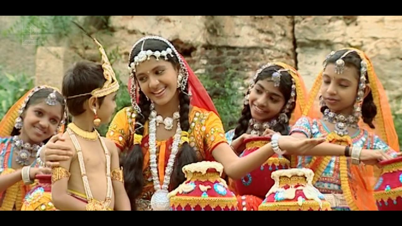 ഓടി ഓടി ഓമനകണ്ണന്‍ വന്നു ANANDHAKANNAN ശ്രീ കൃഷ്ണ ഭക്തി ഗാനം - YouTube