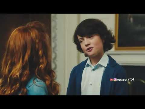 the little girl kiss a boy ❤😍