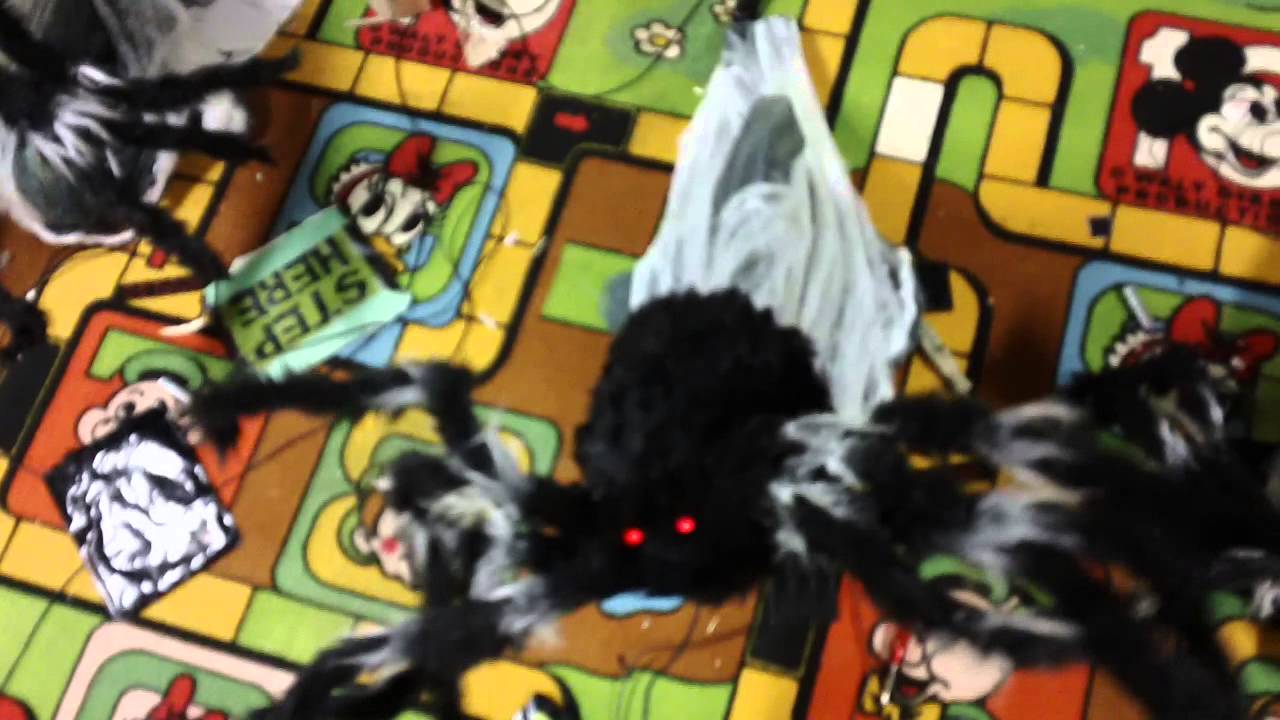 4 halloween jumping spiders - YouTube