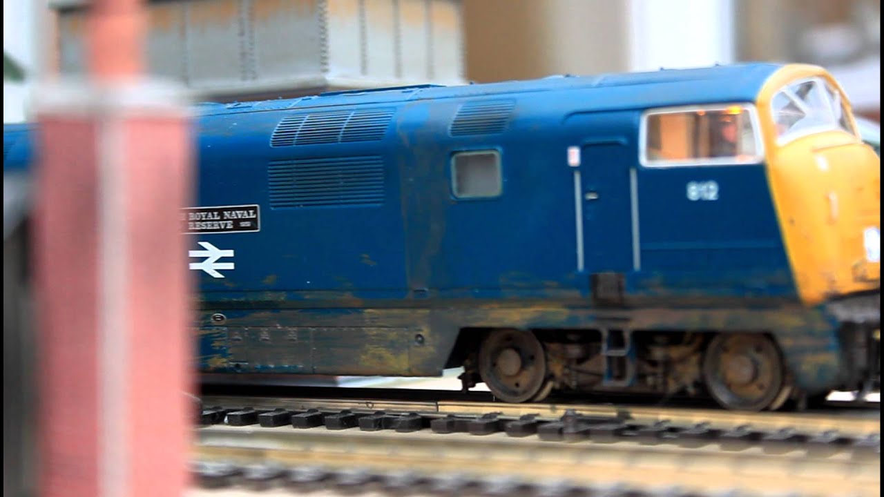 bachmann class 42 warship fitted with howes dcc sound - YouTube